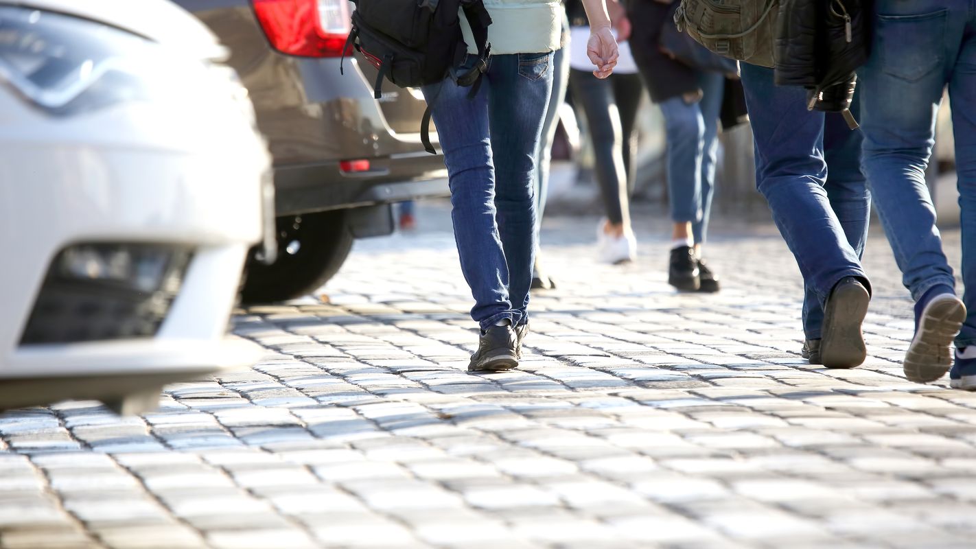 Pedestrian v. Motorist: Who Has the Right-of-Way in an Unmarked Crosswalk?